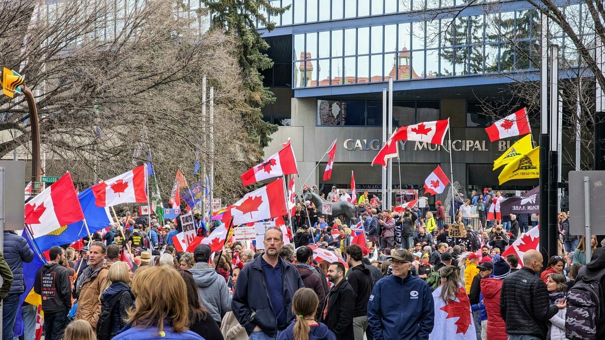 Calgary protesters end up at City Hall instead of popular 17th avenue ...
