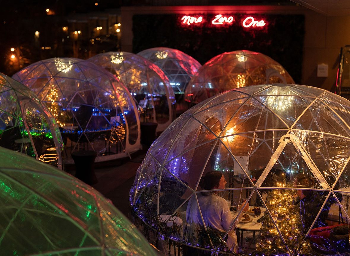 Holiday Pop-Up Bars in Kansas City 🎄