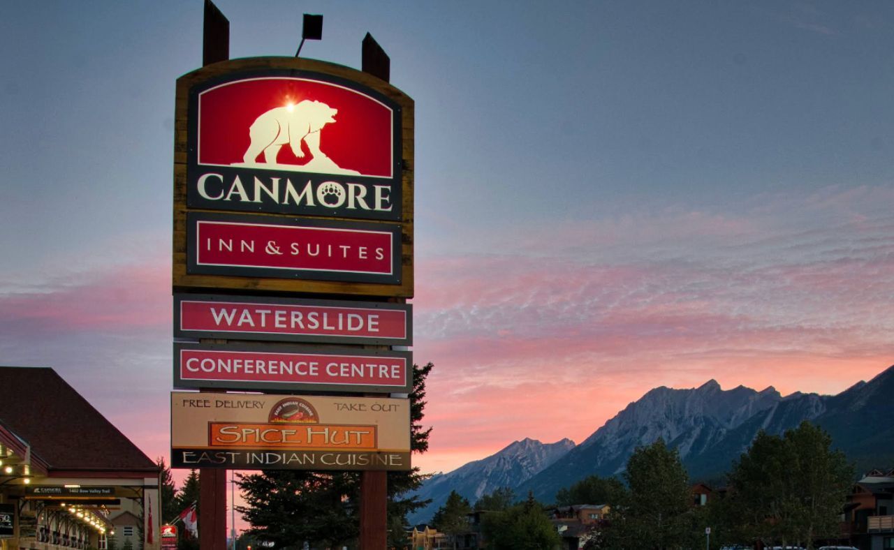 11 Children Hospitalized After Suspected Chemical Exposure at Canmore ...