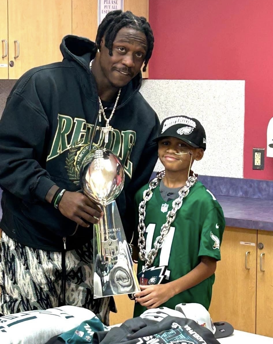 A.J. Brown keeps promise to young Philly plane crash victim