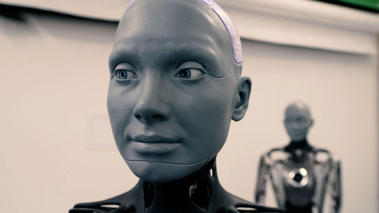 Have scientists invented living skin for robots? 🤖