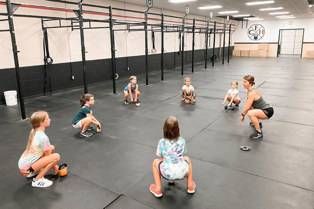 CrossFit Gyms Step up and Offer Physical Education