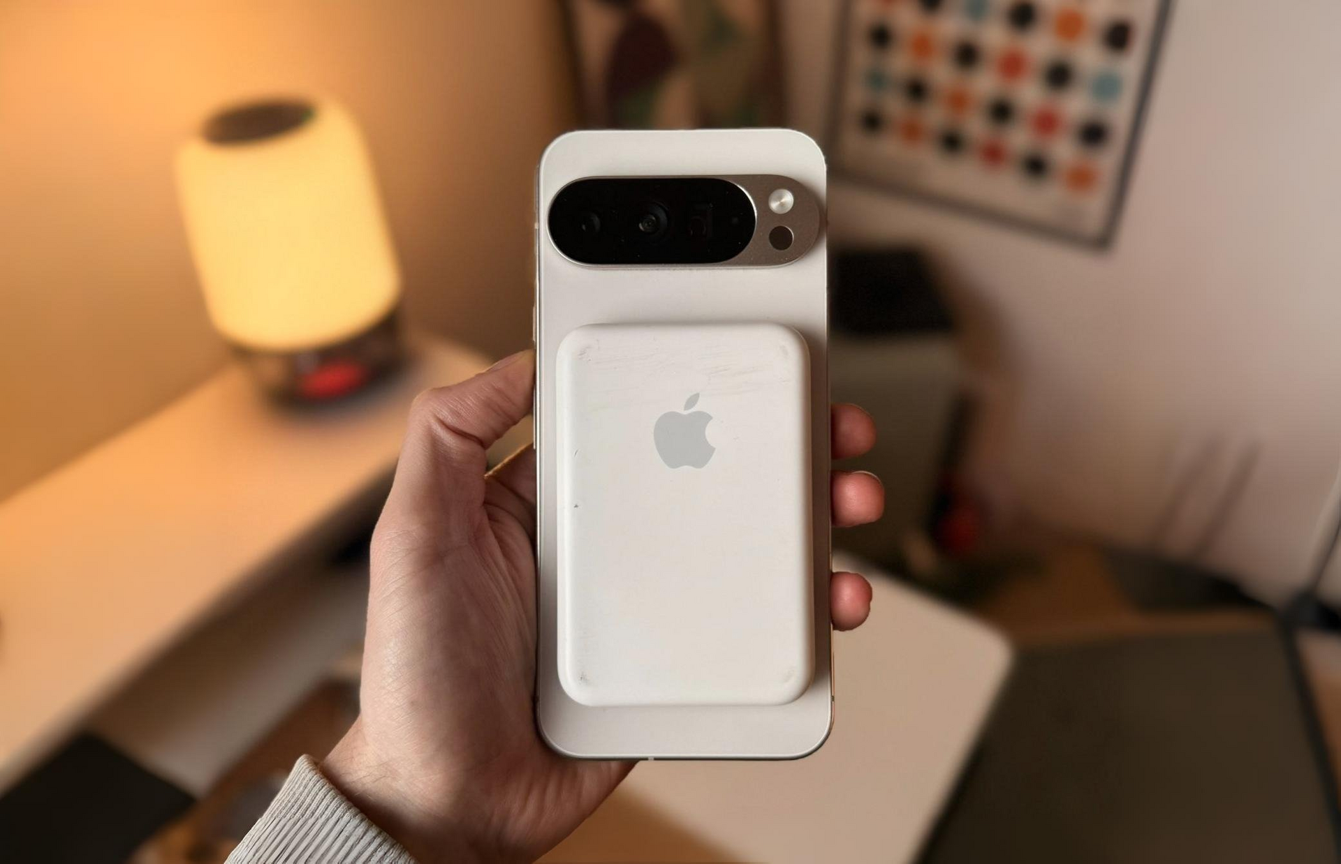 Apple’s discontinued MagSafe Battery Pack works with Google Pixel 10 Pro XL