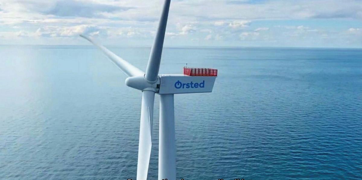 💡 How Orsted Built the World’s Largest Offshore Wind Farm Network 🌬️