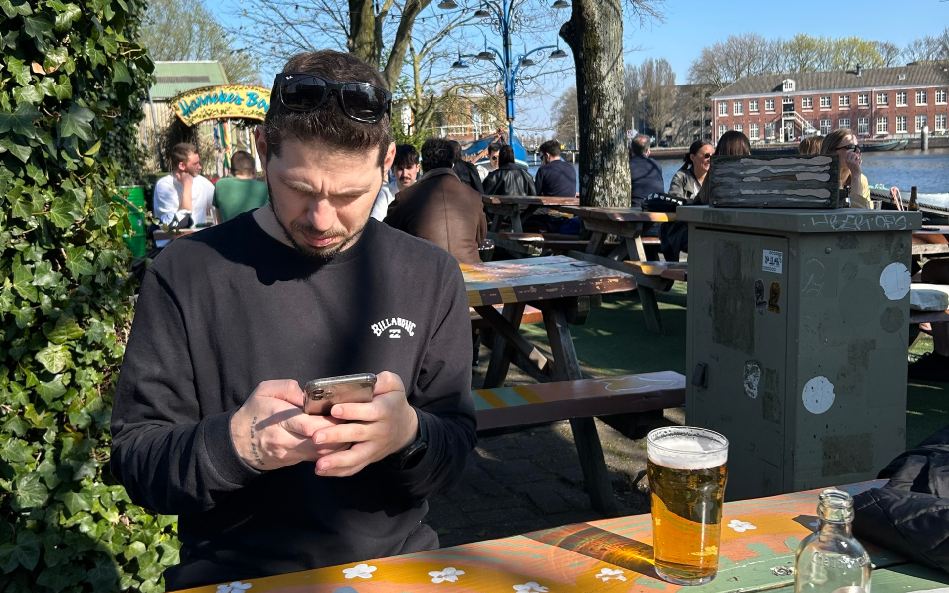 O método Indie Hacker que cria negócios milionários