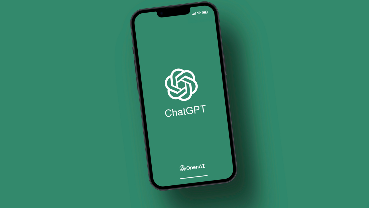 ⚡︎🔋 ChatGPT’s mobile app sky rocketing its revenue in July