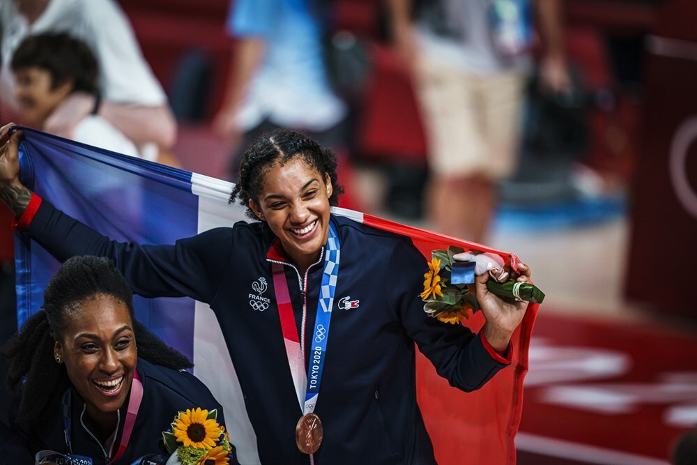 Gabby Williams, Tiffany Hayes heading to 2024 Paris Olympics