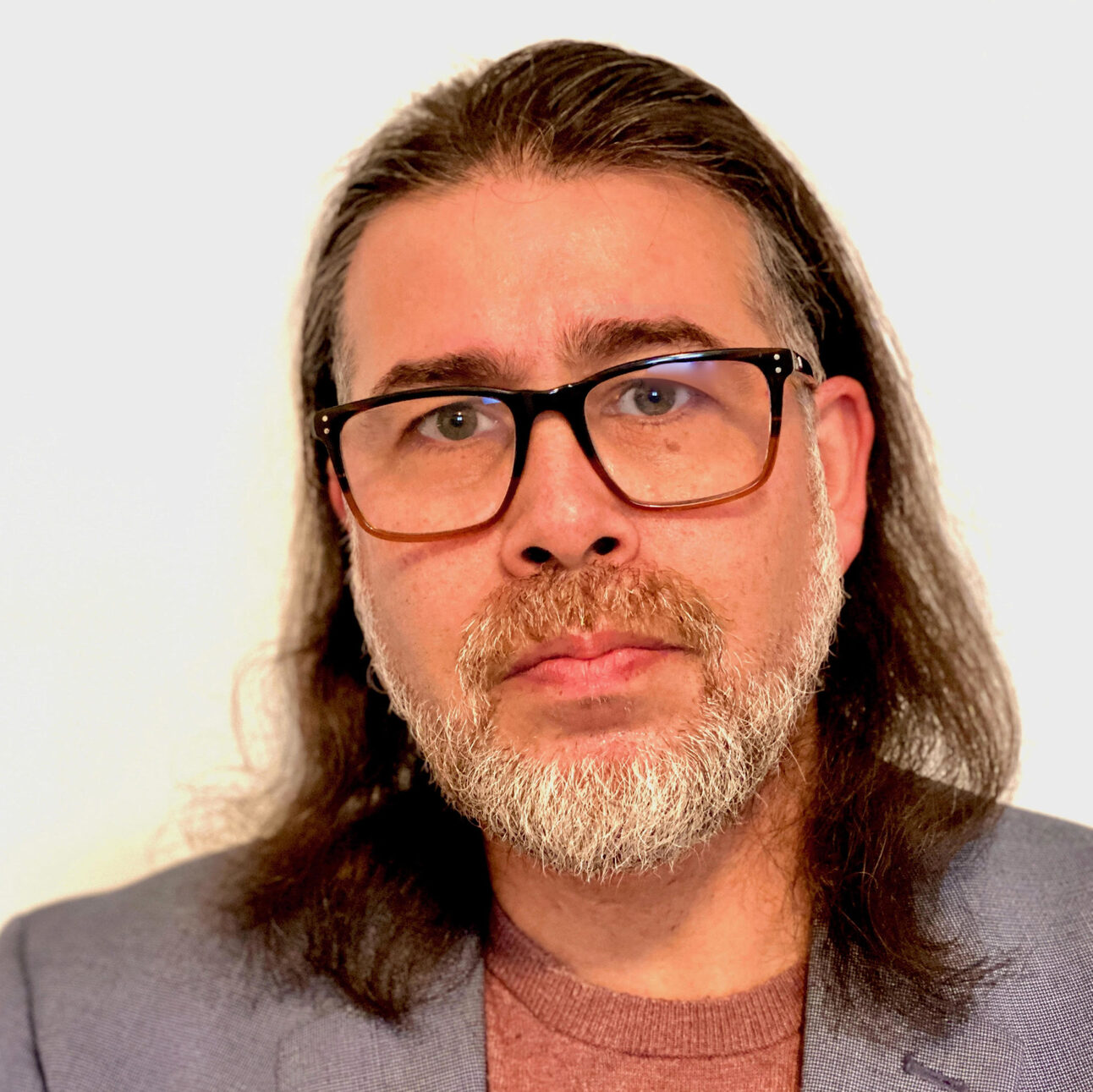 Poynter Faculty Tony Elkins on AI: "I feel like the doom and gloom ...