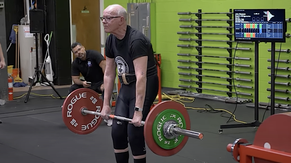 🏋️ 92-year-old powerlifter's 235-pound deadlift