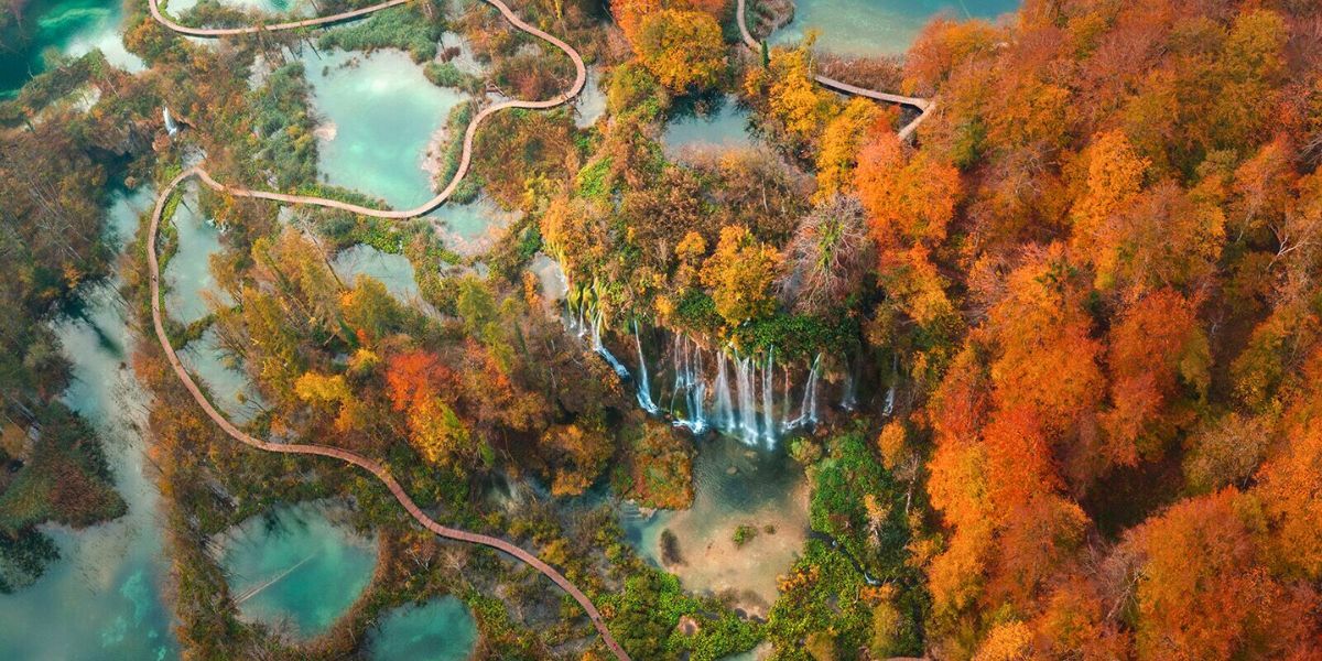 11 of the World’s Best Fall Color Spots (Beyond New England)