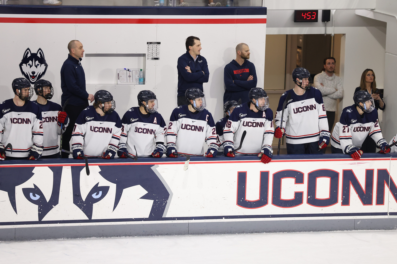 UConn adding defenseman Brendan Dunphy to 2025-26 roster