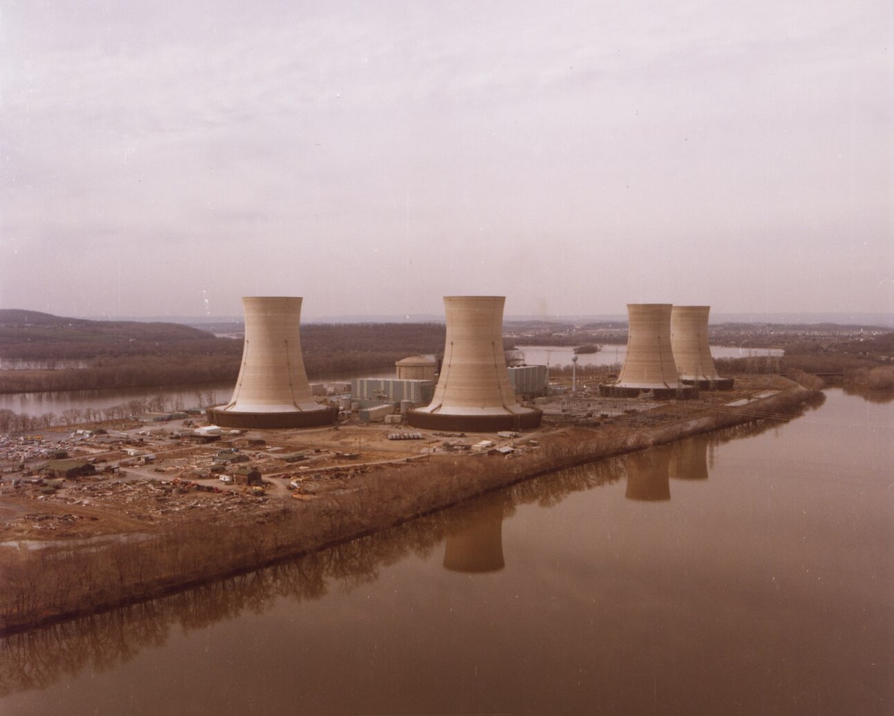 Three Mile Island Reopens to Power Microsoft's AI Future
