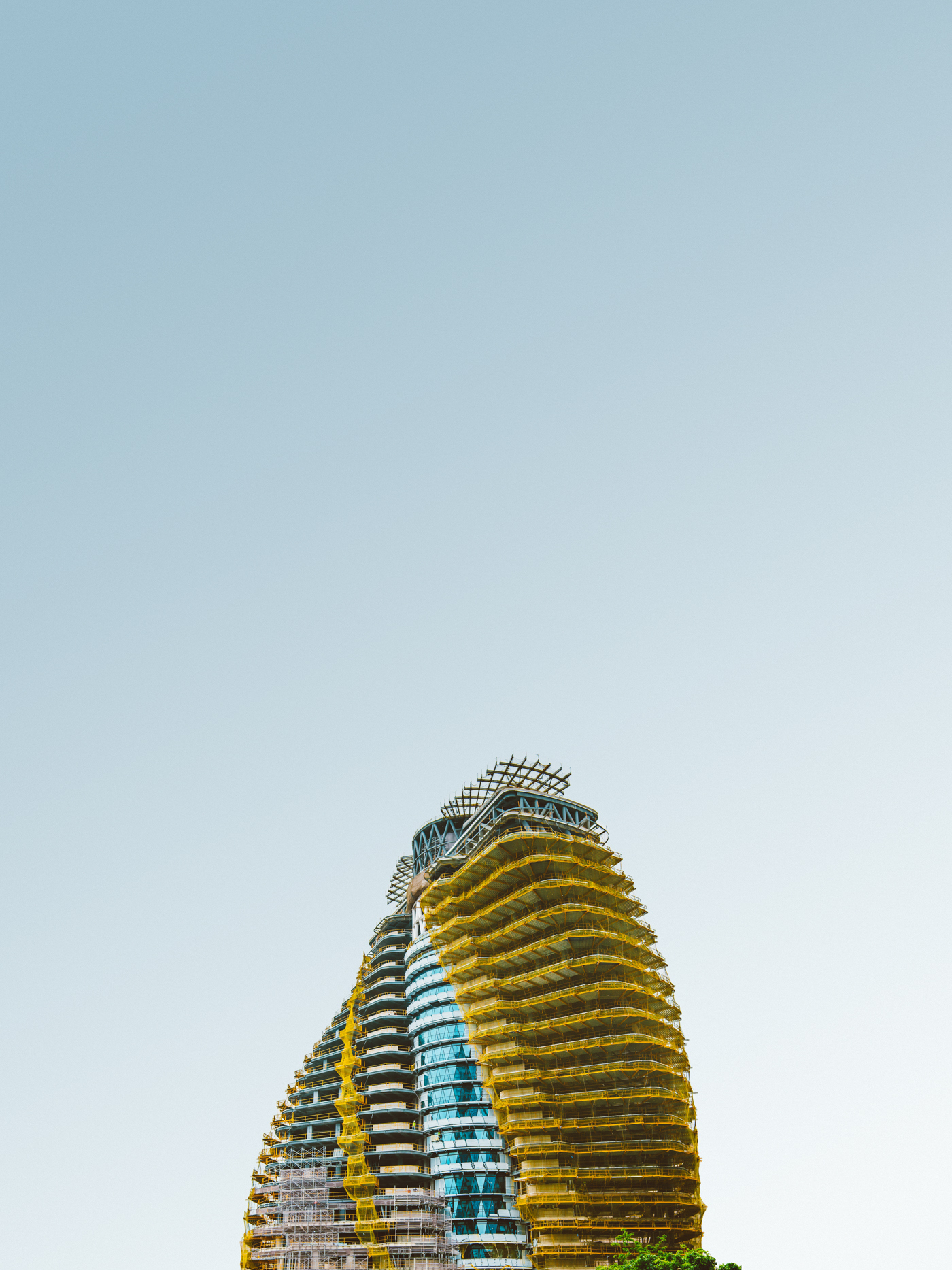Buildings Without Distractions