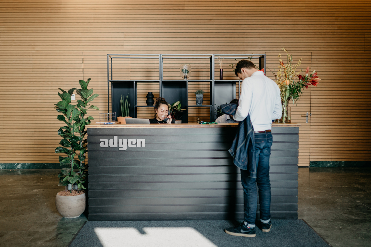 Adyen gets UK banking license