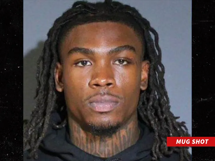 🏈 Rashee Rice turns himself in, the Chiefs draft picks, NFL headlines ...