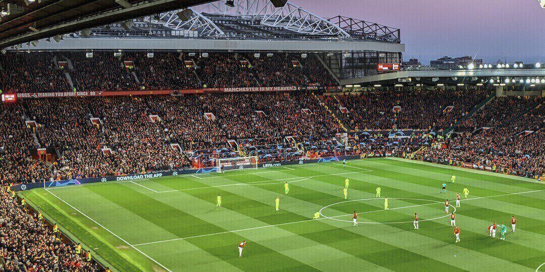 Abu Dhabi to Manchester roundtrip for AED 1,183