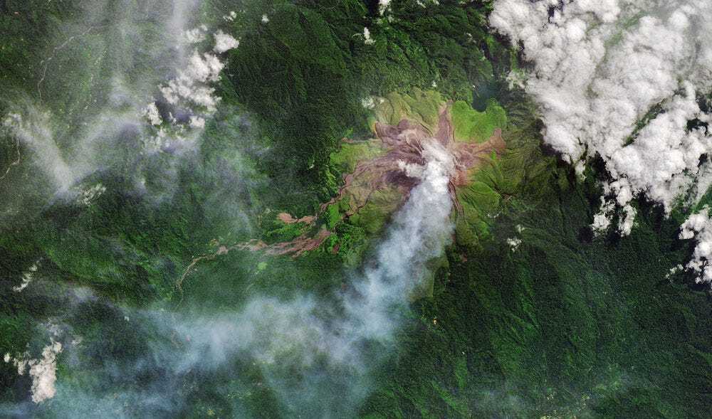 BAN #433: Bagana volcano from spaaaace, Crash Course Coins