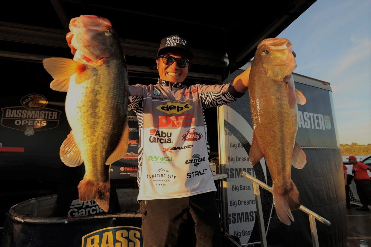 Kimura Overcomes Slow Start To Lead Bassmaster Central Open On Grand Lake