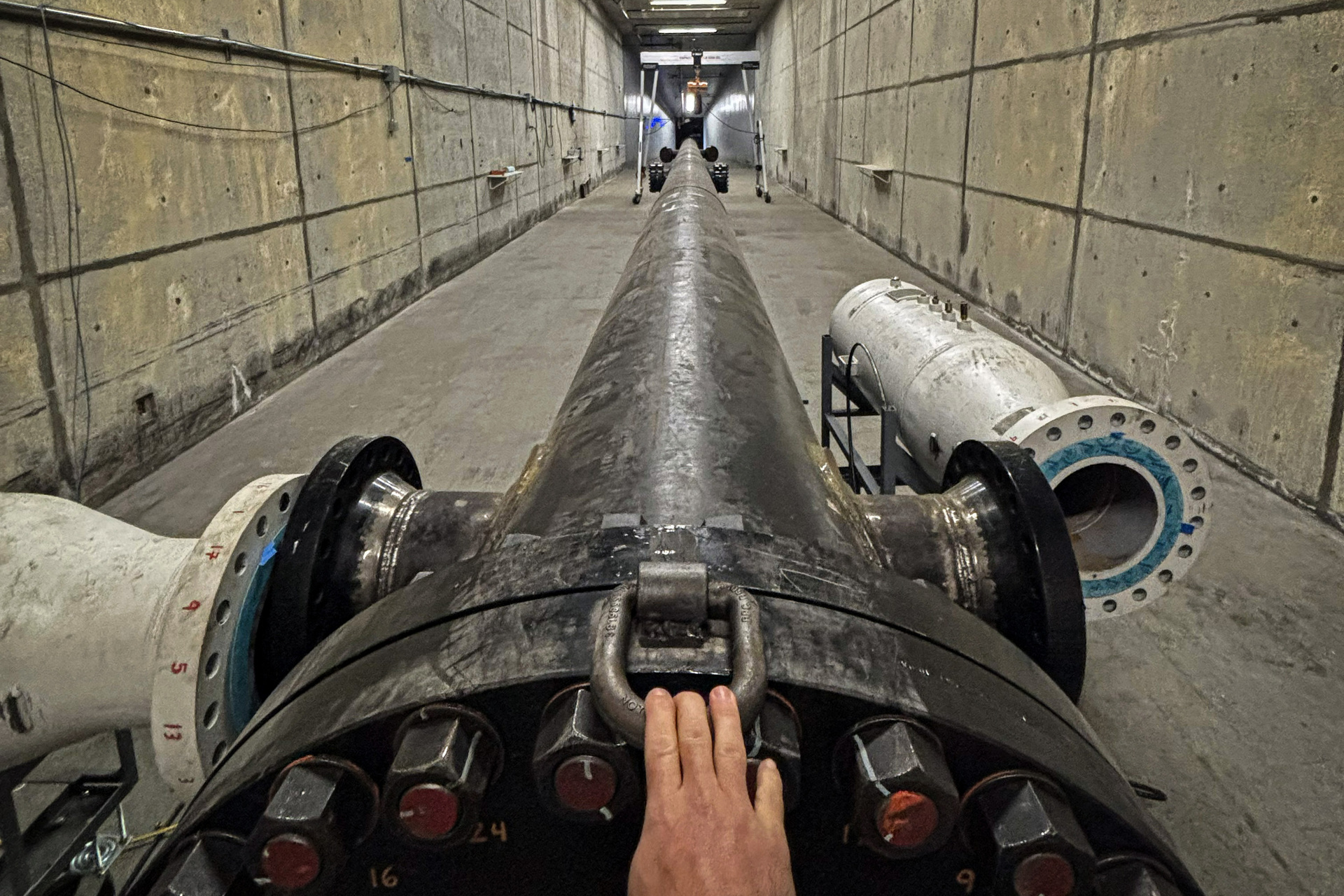 🌎 The Mach 23 space cannon