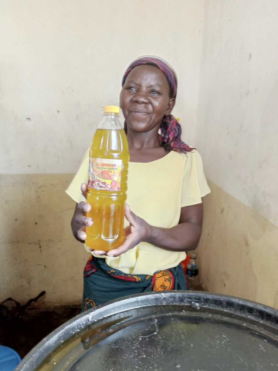 A story about how Mchinji-based Machichi Cooperative members work ...