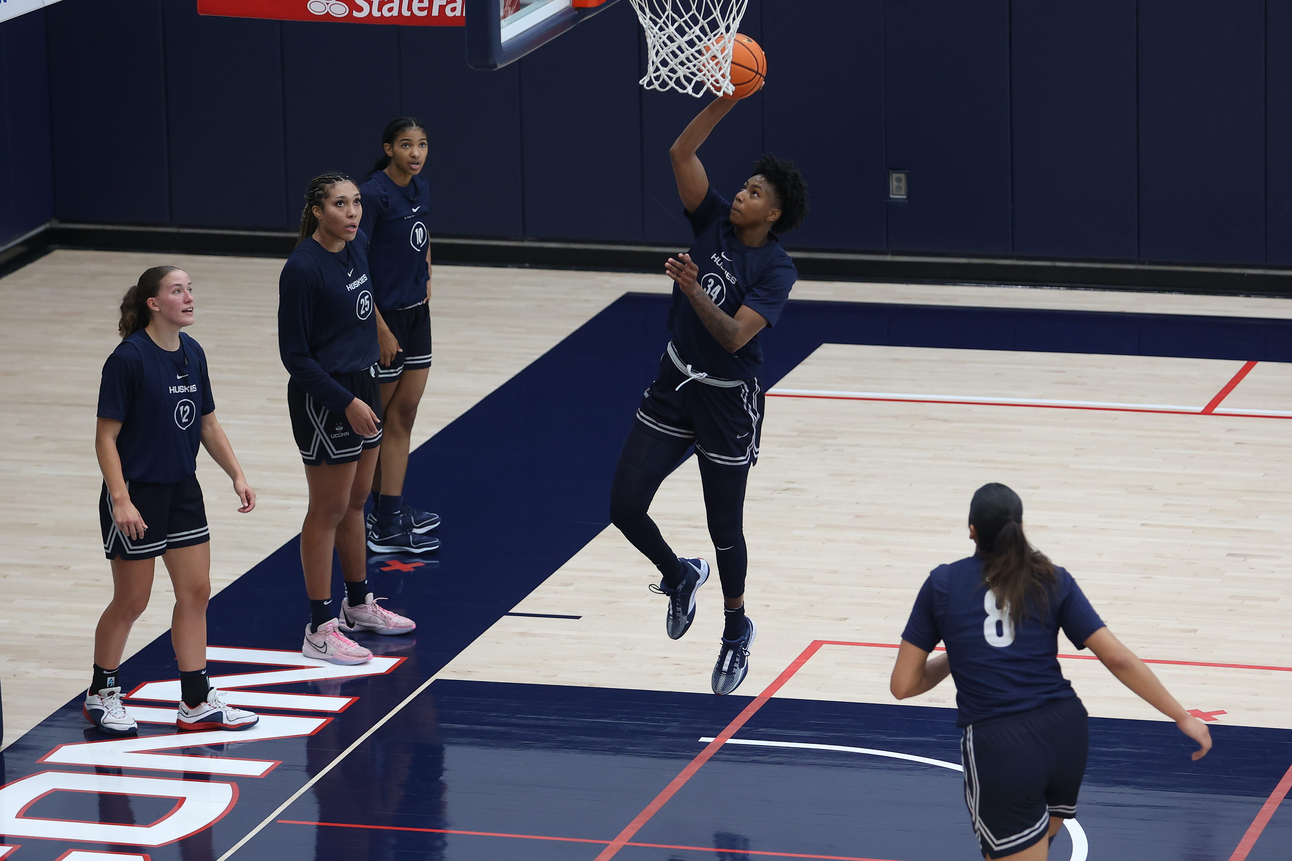 Injury updates: Ayanna Patterson dealing with shoulder injury