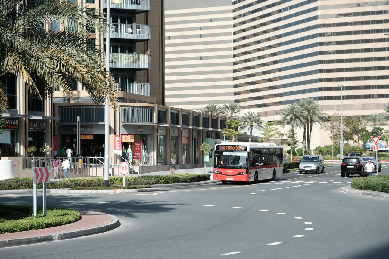 Dubai Real Estate Market Review 17-Apr-2025