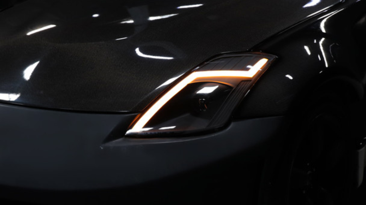Your 350z looks old. Here's how I modernized it.