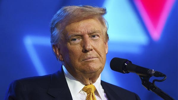 🔵 Trump Pick Withdraws