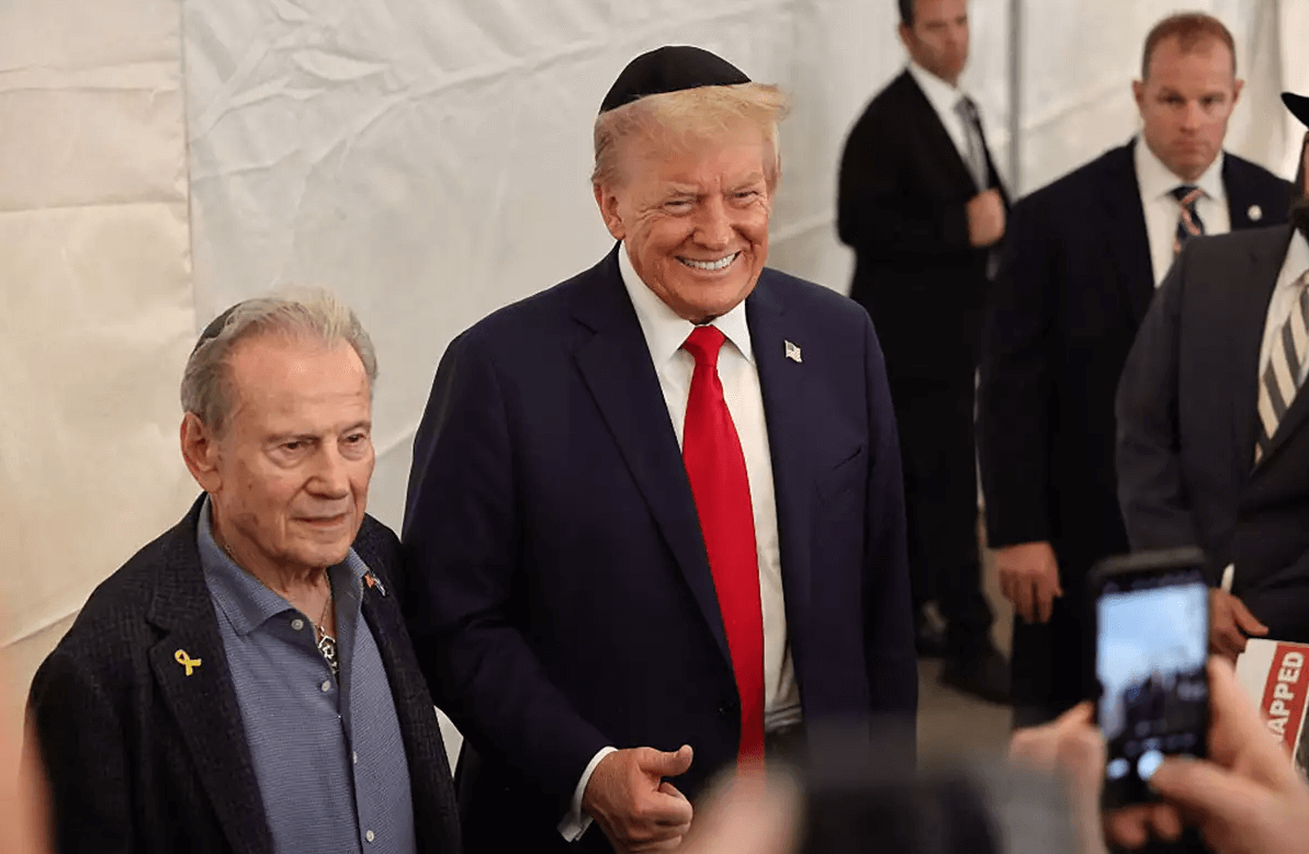 Donald Trump Pays Respects at Lubavitcher Rebbe’s Grave