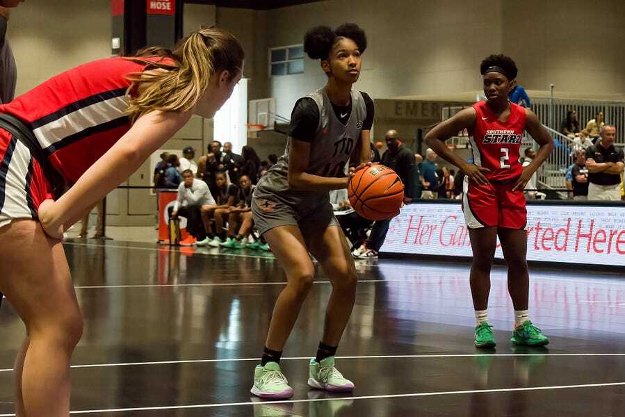 How a last minute bid from UConn swayed 2023 commit Qadence Samuels ...