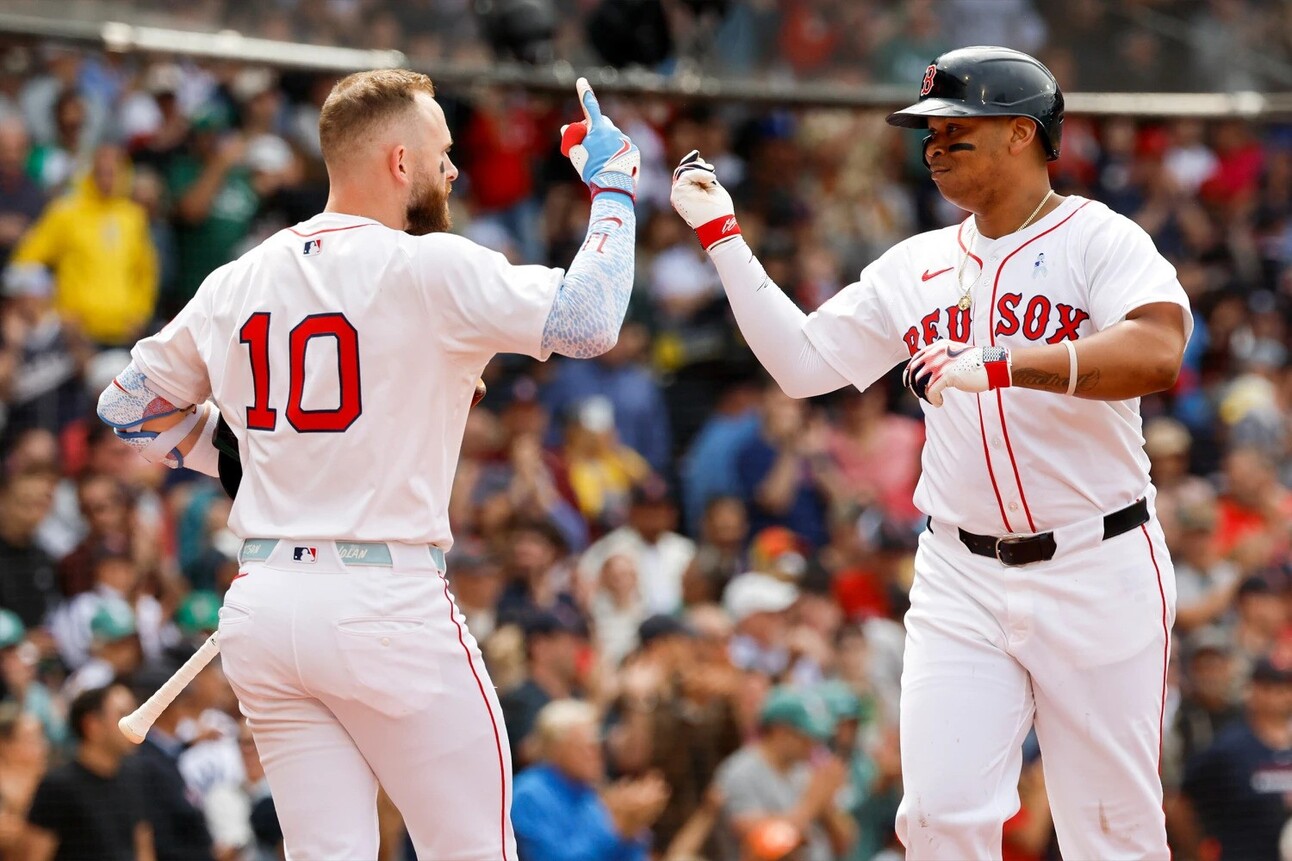 Red Sox Embarrass Anemic Yankees