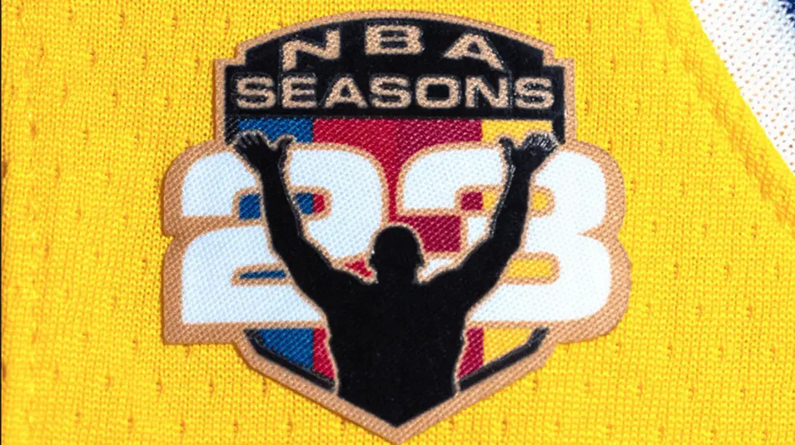 Topps' celebration of LeBron James is fit for The King