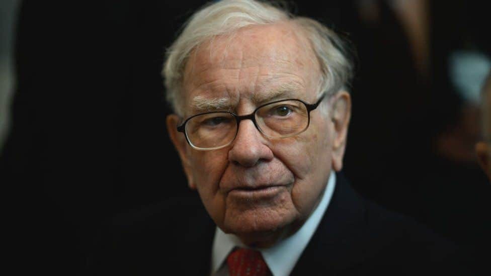 Warren Buffett’s 5 Favorite Books You Must Read!