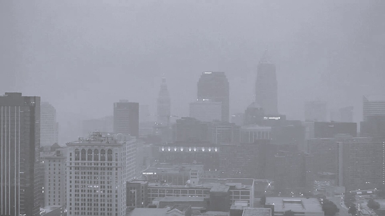 🌫️ Yikes! Cleveland Ranks in Bottom 10 for Pollution