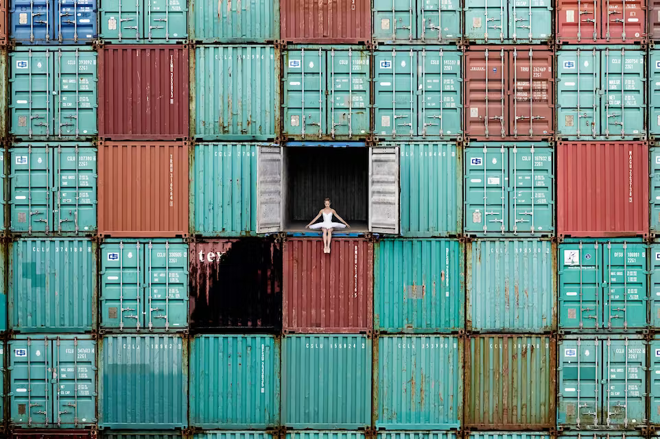 🚢 Ballet on a Container Ship? Uncover JR's Revolutionary Street Art