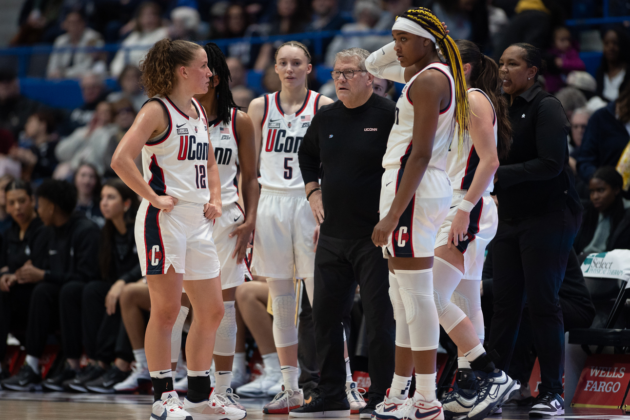 Will Uconn Make Any More Transfer Portal Additions Mailbag Part One