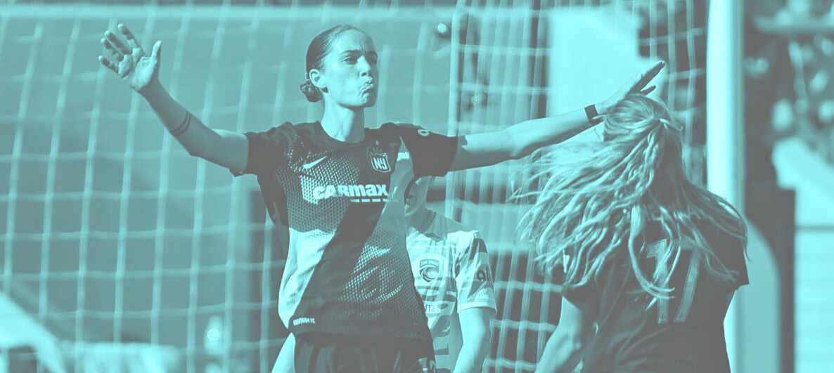 ella stevens has all the sauce