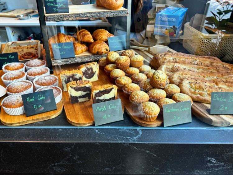 Exploring Persian baking at Bahar Bakery & Cafe