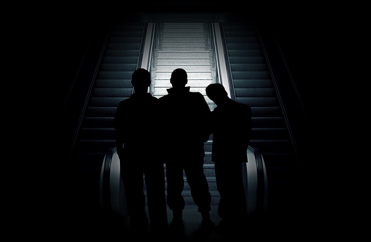 Explaining Threats, Threat Actors, Vulnerabilities, and Risk Using a ... Explaining Threats, Threat Actors, Vulnerabilities, and Risk Using a ...