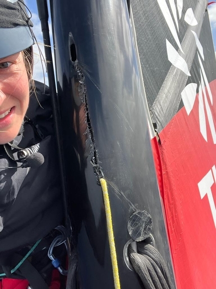 Hull Failure, Broken Mast