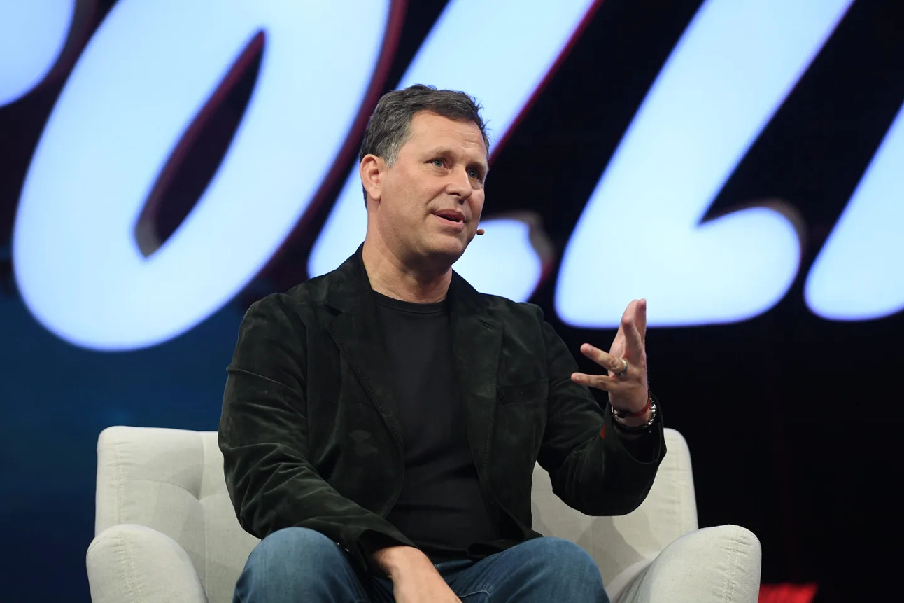 Floodgate’s Mike Maples on the best way to come up with startup ideas