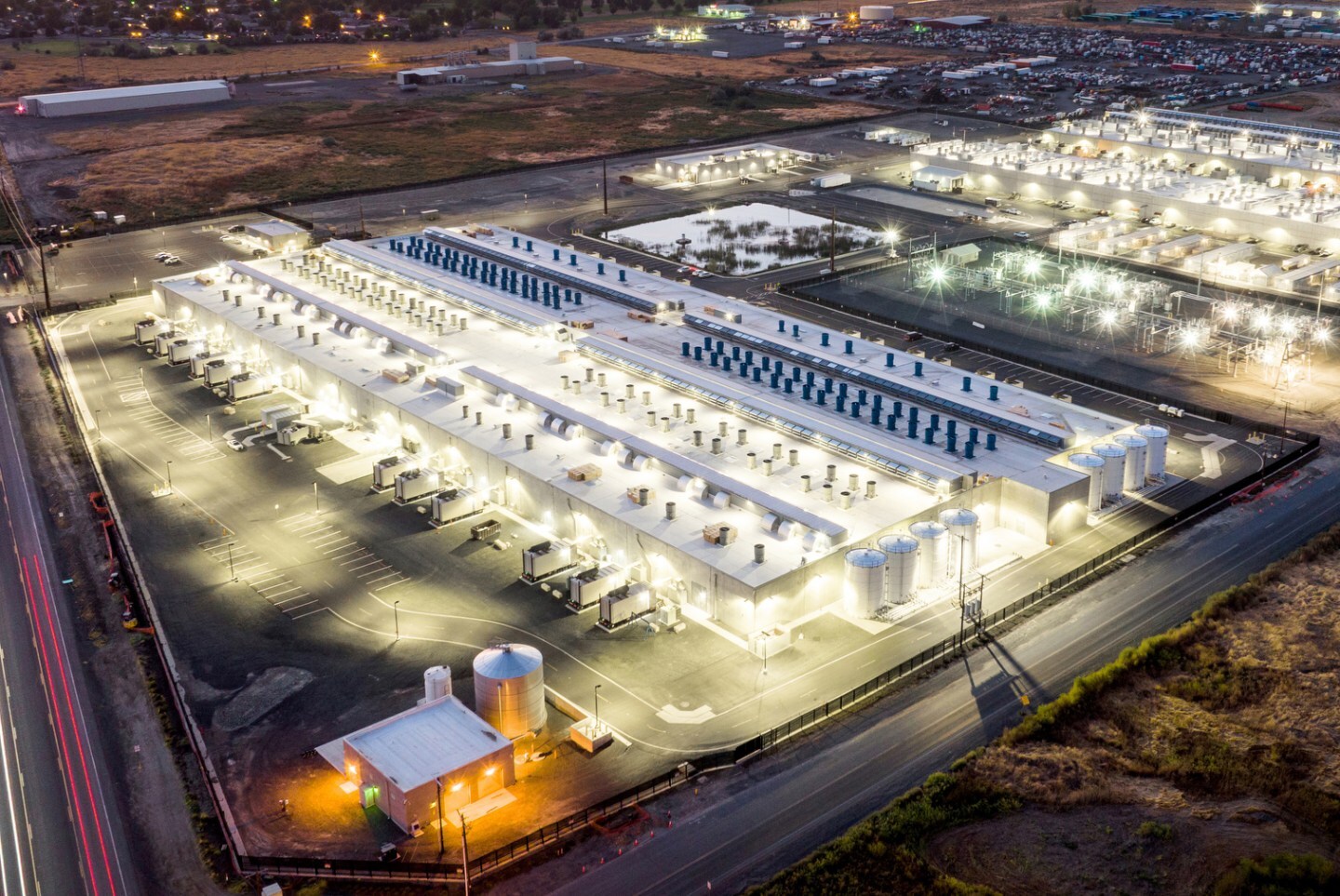 Microsoft Data Center Pledge And What It Means for Your Power Bill in 2026