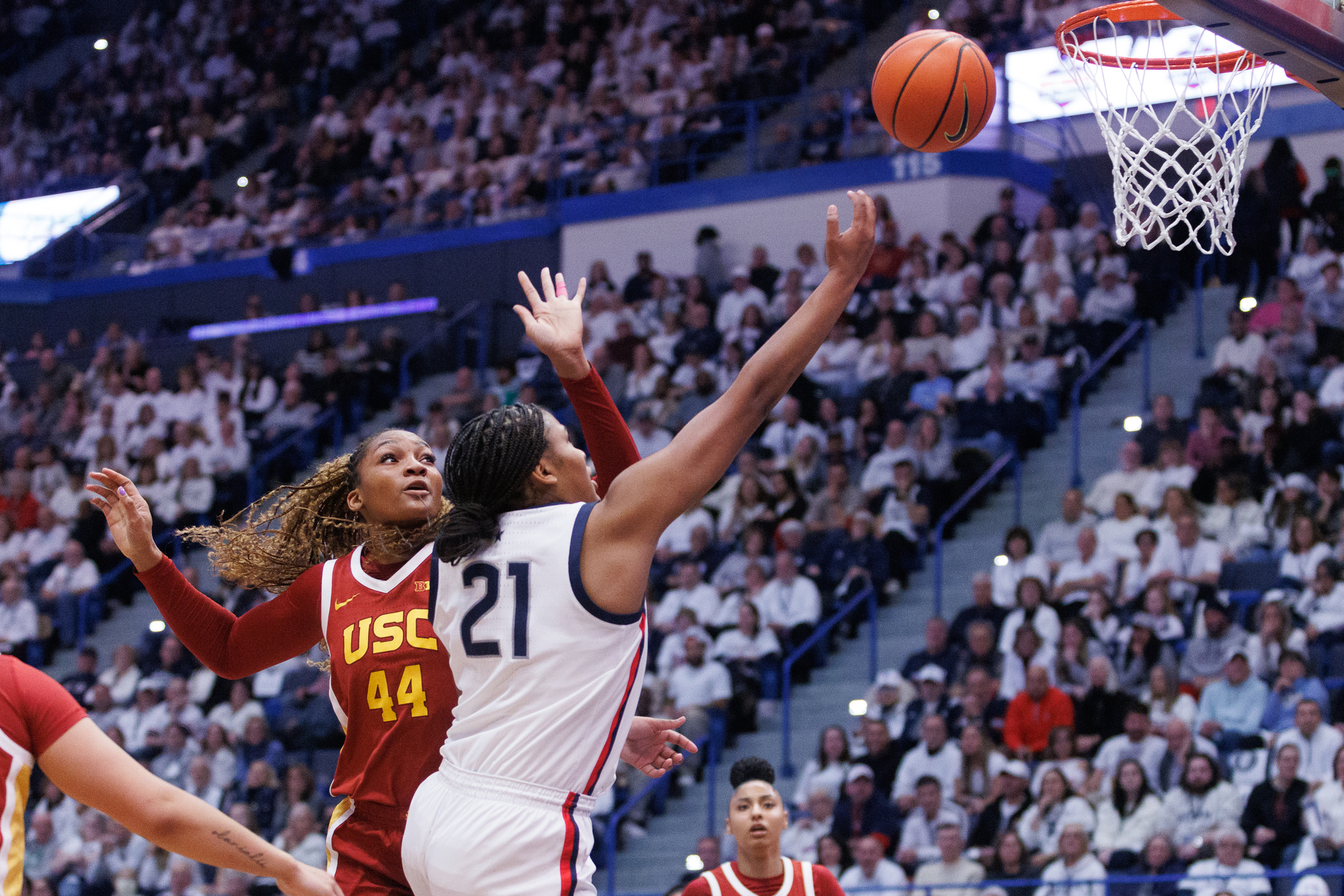Preview: No. 1 UConn vs. No. 16 USC