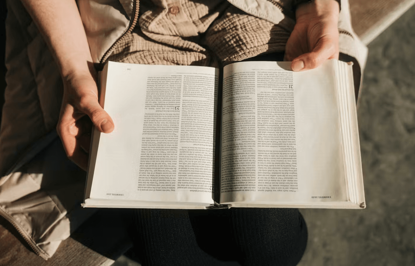 Why the Book of Hebrews Doesn't Name Its Scripture References