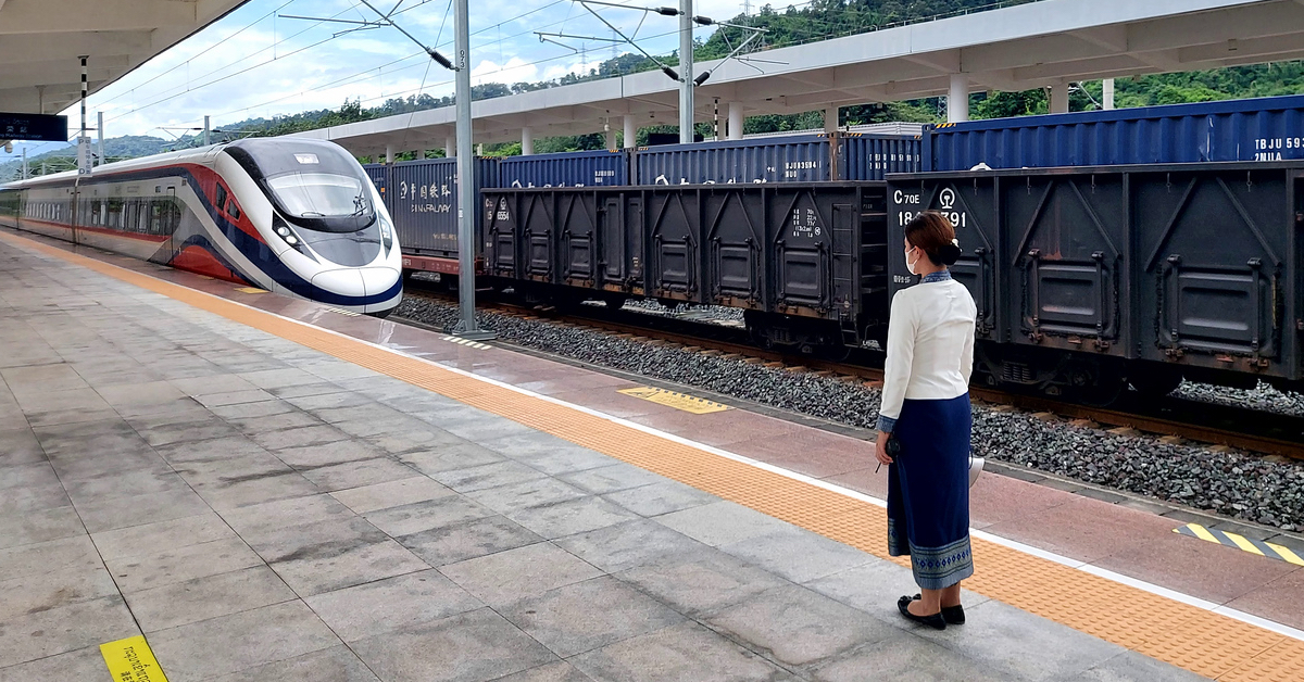 Building a unified rail line from Singapore to China