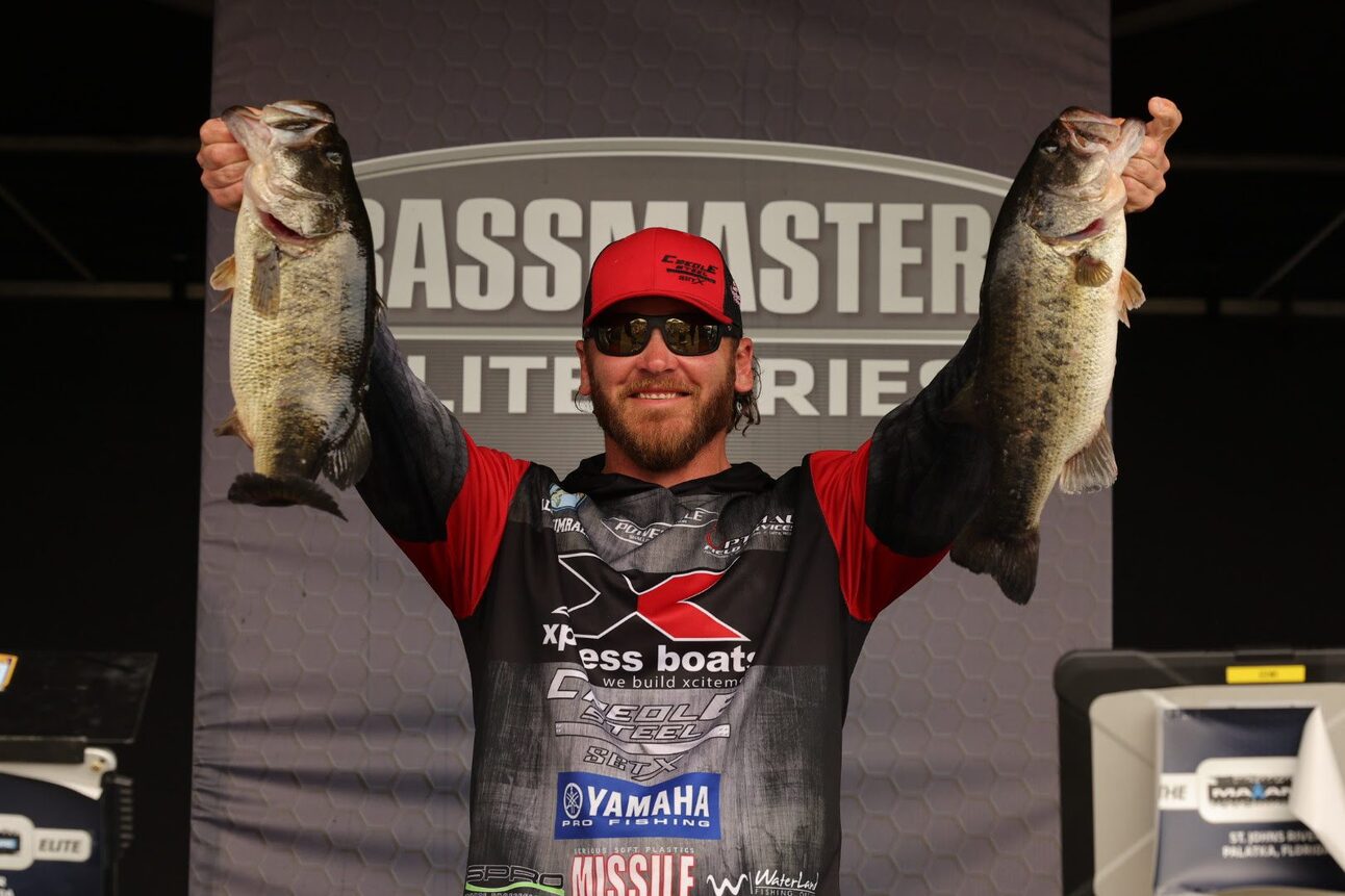 Sumrall smashes big limit for Day 1 lead at Bassmaster Elite Series ...