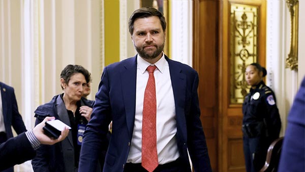 🔵 JD Vance Undergoes Surgery
