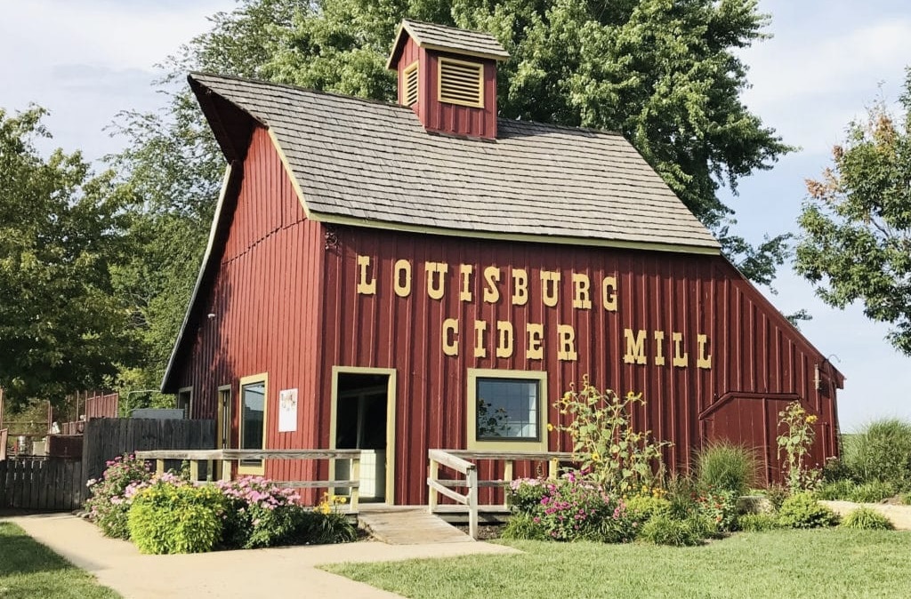 ⛲️ KC's Best Fall Farms