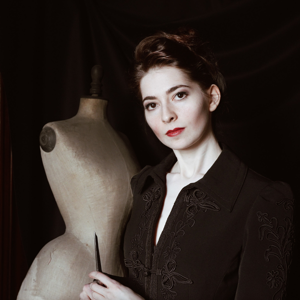 NEW: Netflix made an educational history show. Let's assess the clothes ...