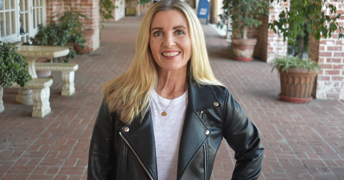 Happy Saturday From Glamorous Glendale